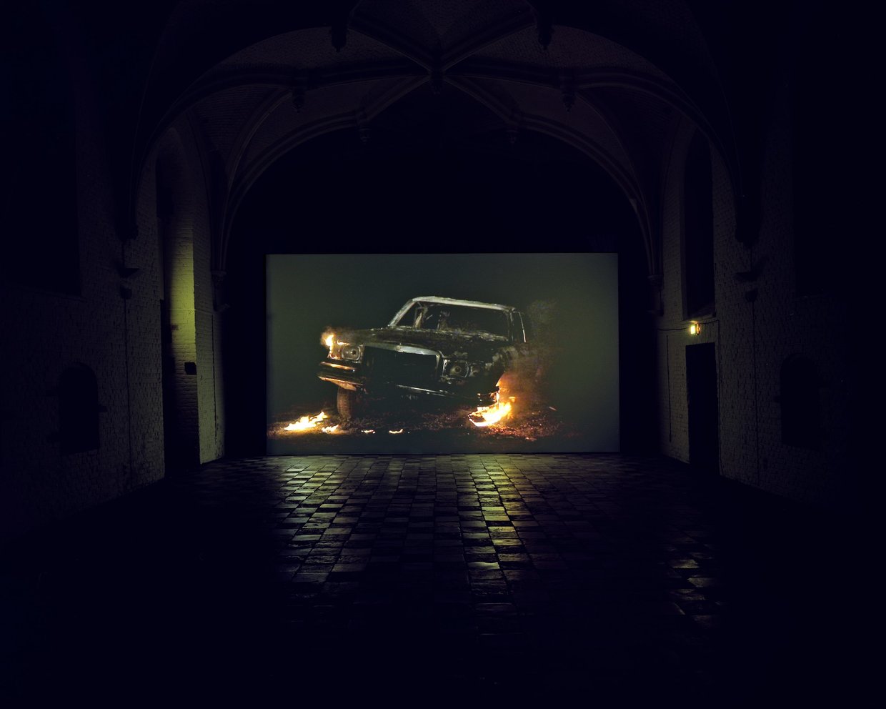 BURNING CAR – SUPERFLEX