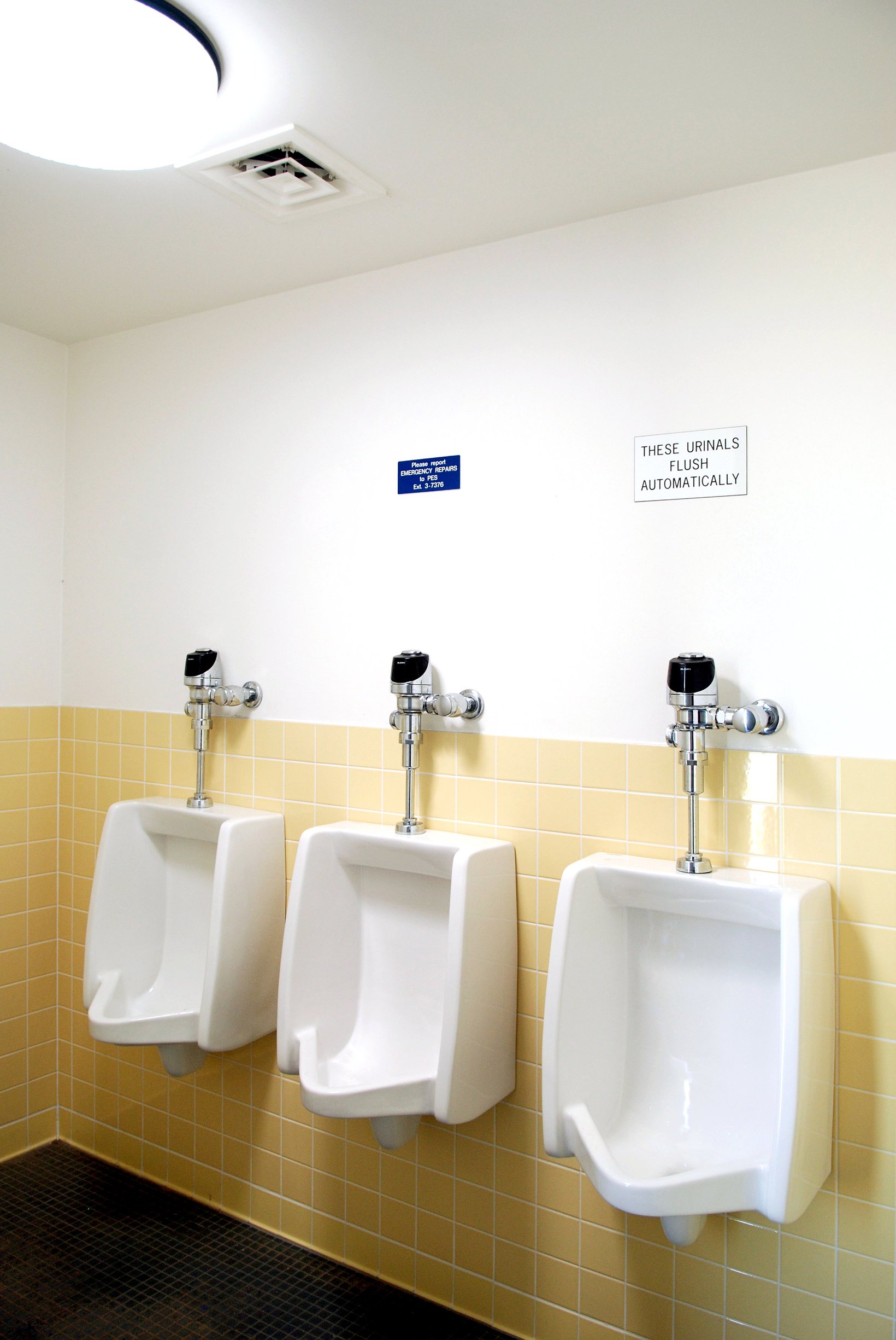 POWER TOILETS – SUPERFLEX